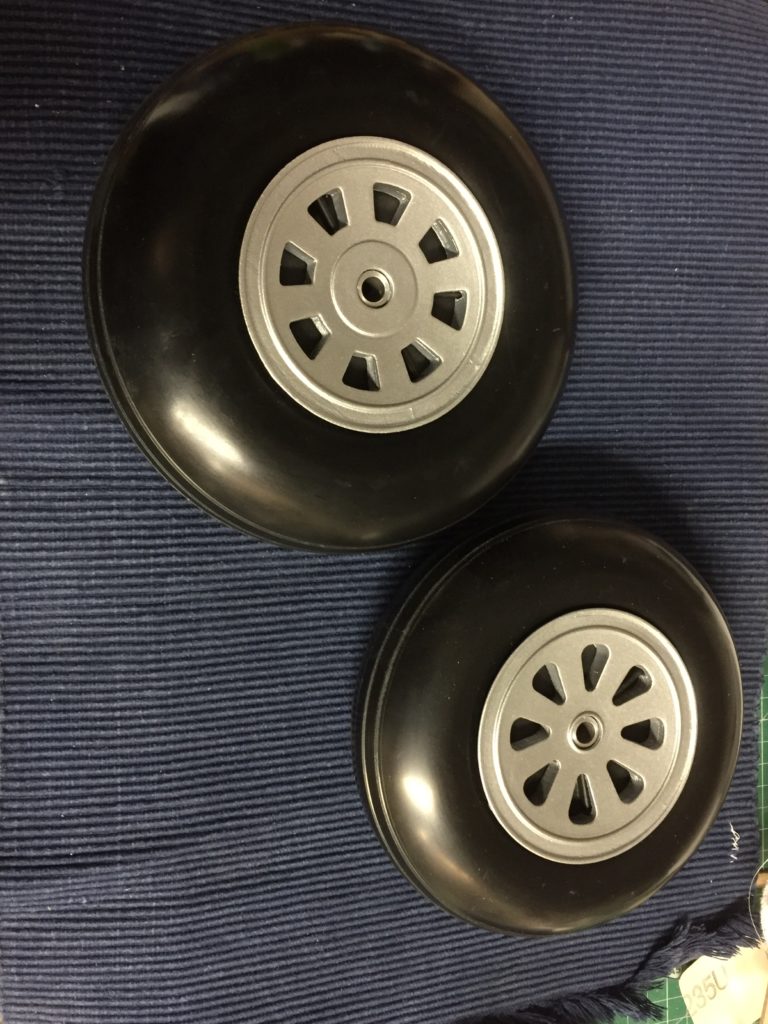 8 and 10 Spoke P-51, P-38, T-6 wheels 5″ to 7″ | Carber Composites